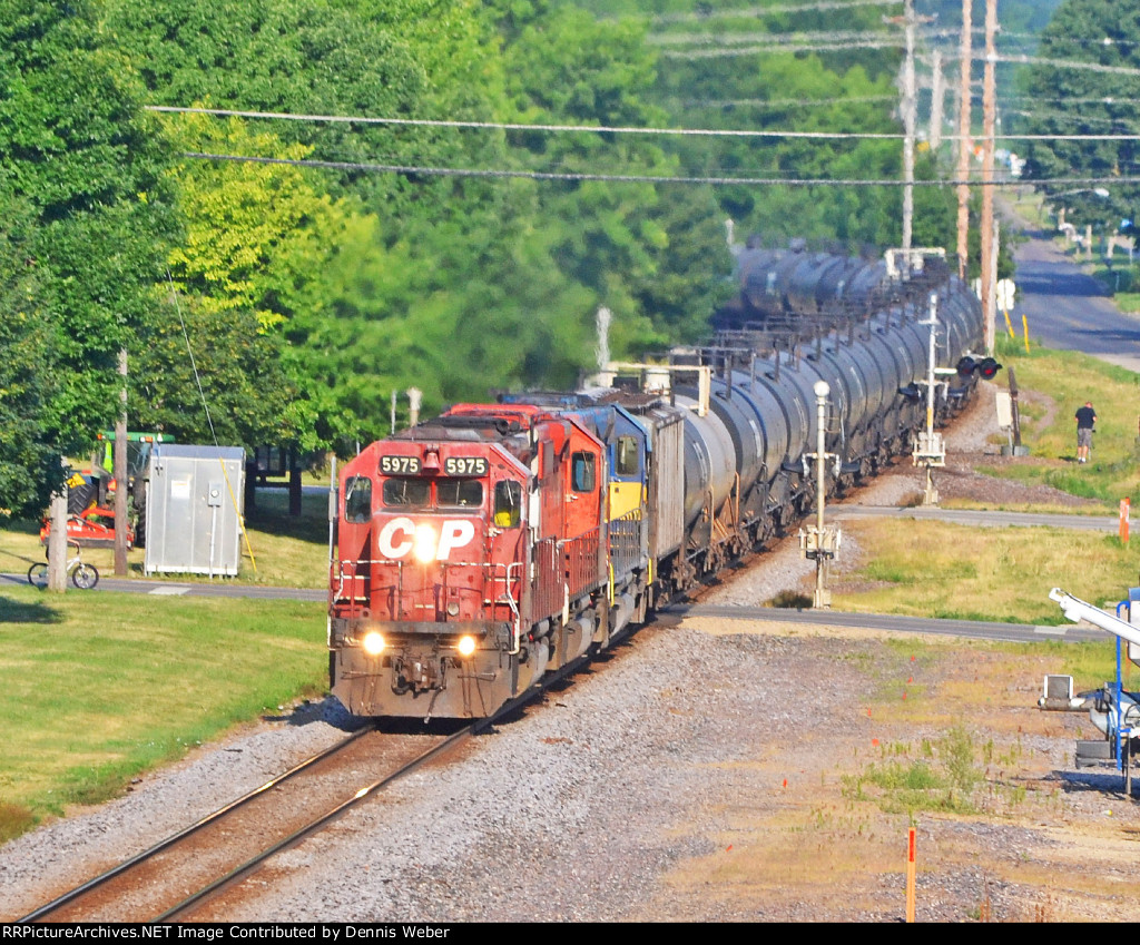 CP 5975, CP's Tomah Sub.